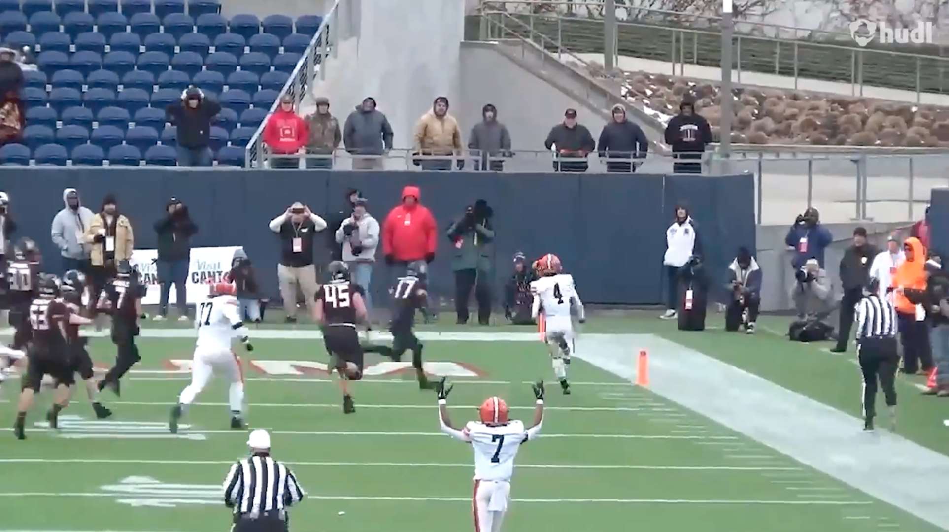 "He is a machine!" - NFL Way to Play highlights - Hudl